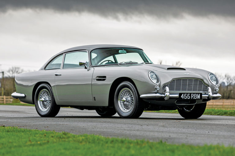 What are the most iconic cars in history? - Autoshippers Blog
