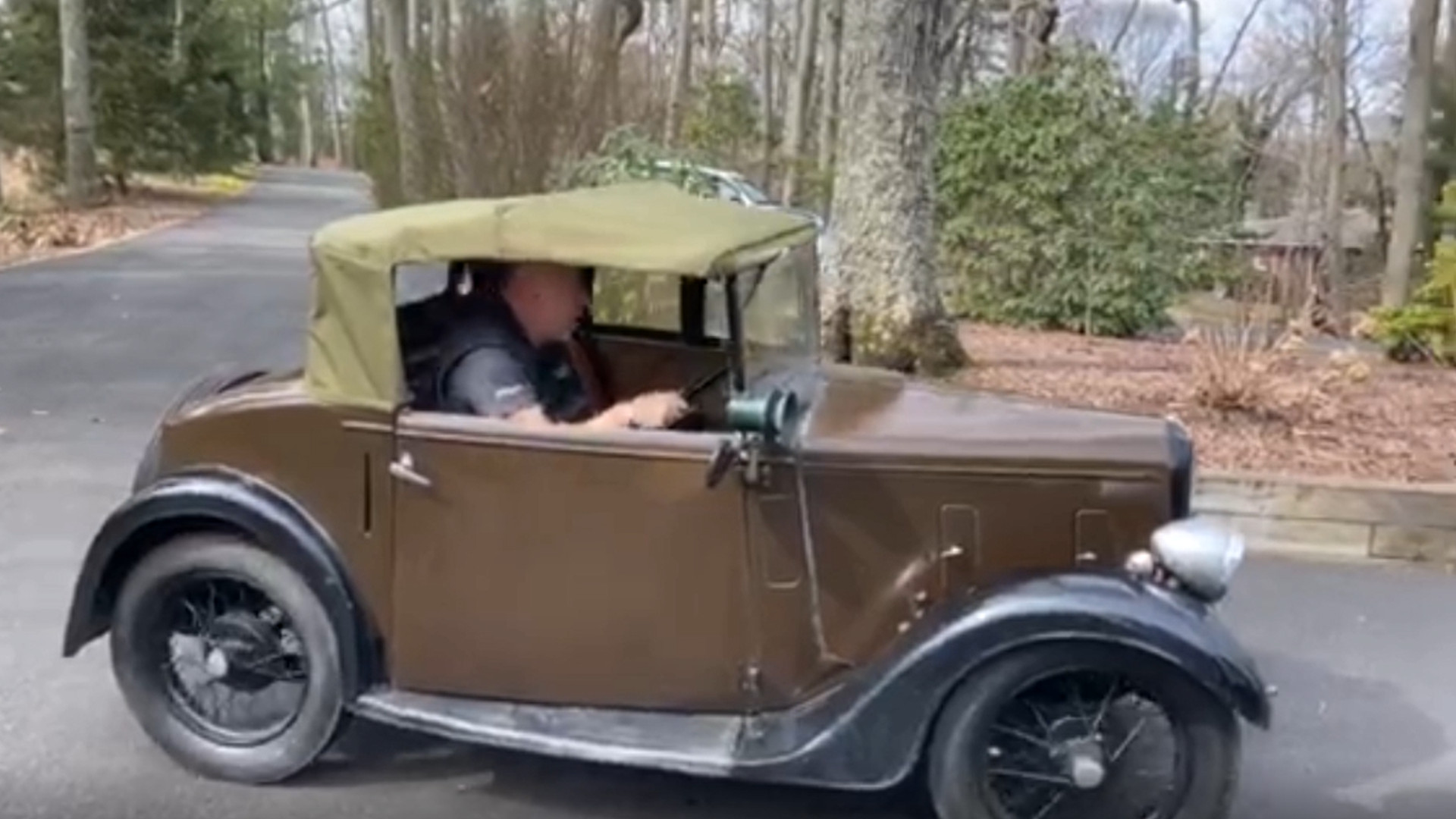 Austin 7 on Arrival in The States (videos) - Autoshippers Blog